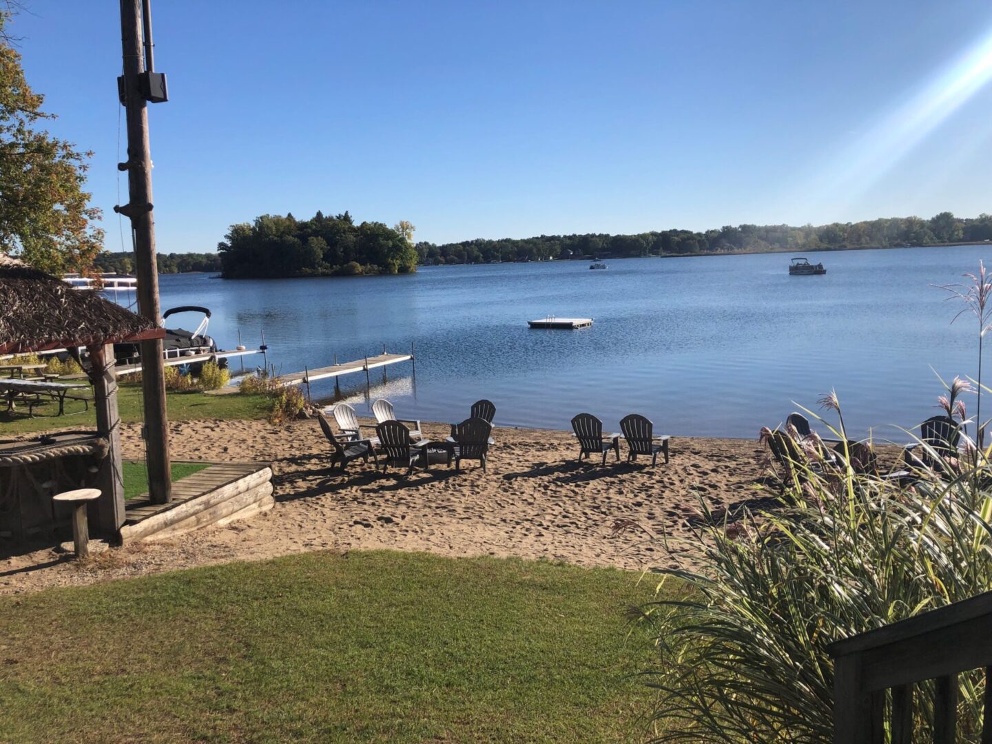 Gallery - Luxury Resort Photo Gallery - Evans Lake Resort