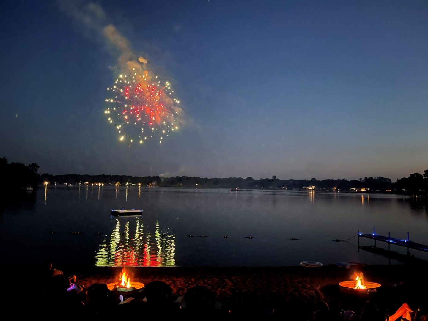 Gallery - Luxury Resort Photo Gallery - Evans Lake Resort